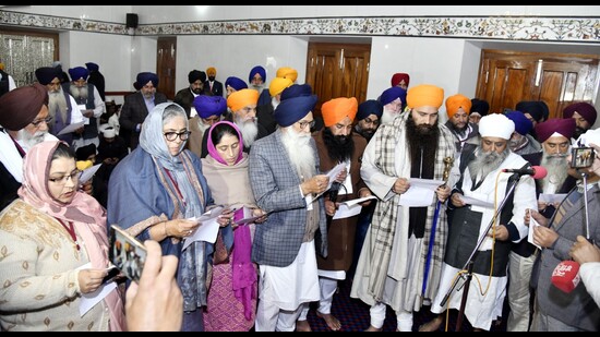 Daduwal urges govt to hold election for permanent HSGMC | Hindustan Times