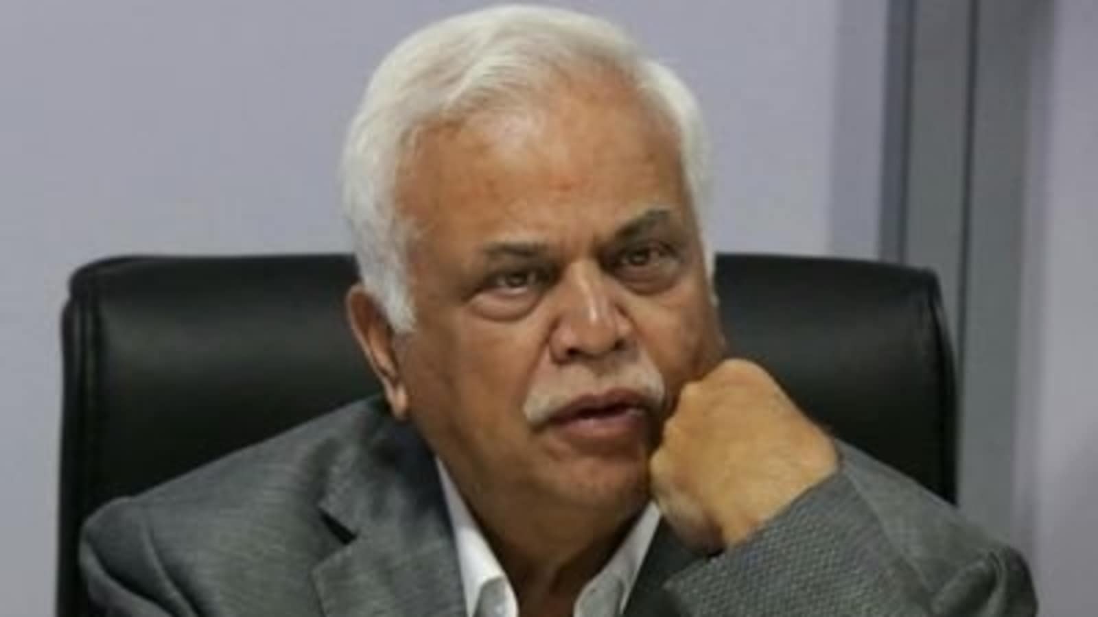 Senior Congress legislator R V Deshpande awarded best MLA in Karnataka ...