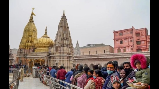 Kashi Vishwanath management restricts ‘sparsh darshan’ on New Year ...
