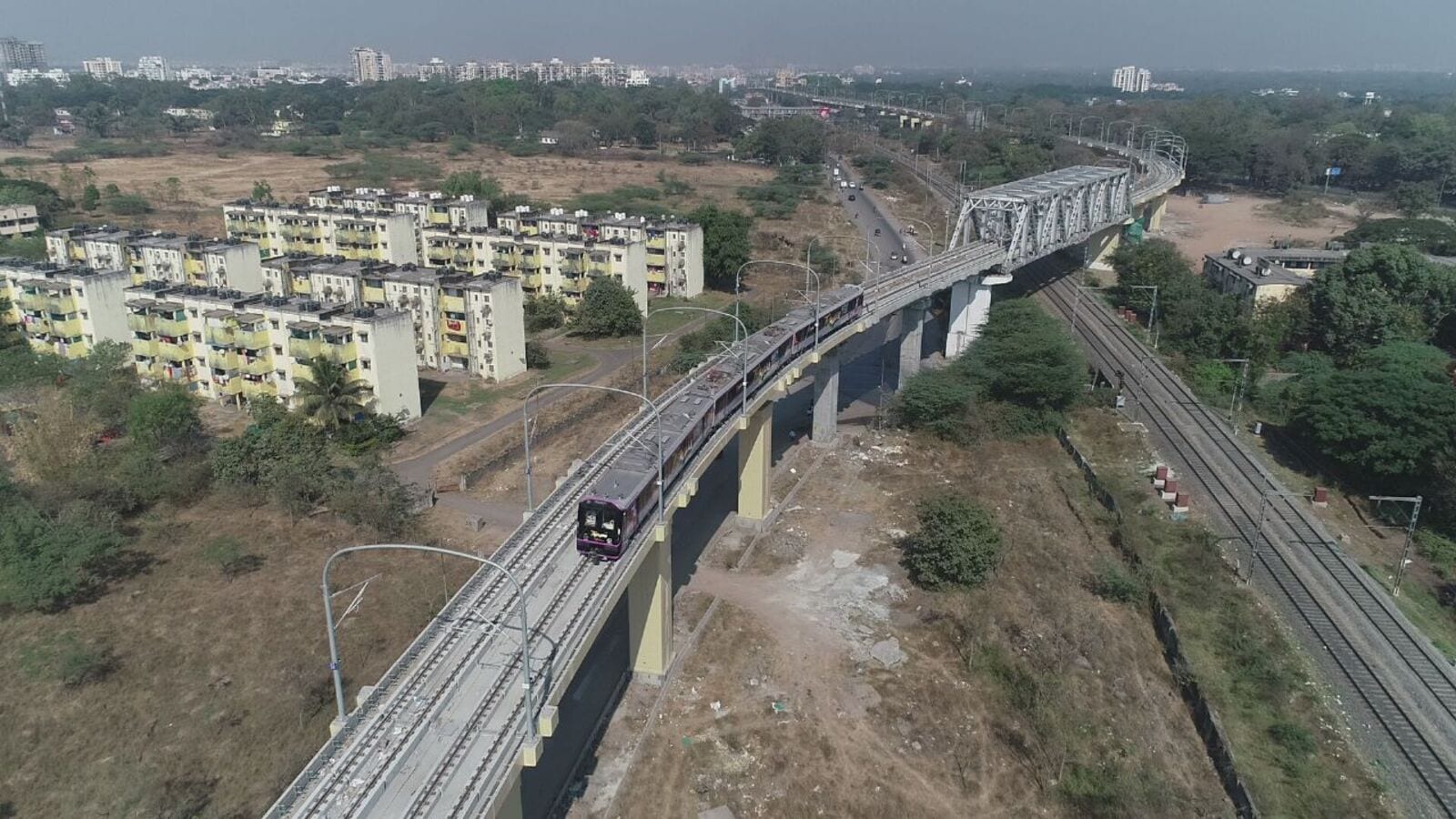 Maiden metro trial between Pune and Pimpri-Chinchwad | Hindustan Times