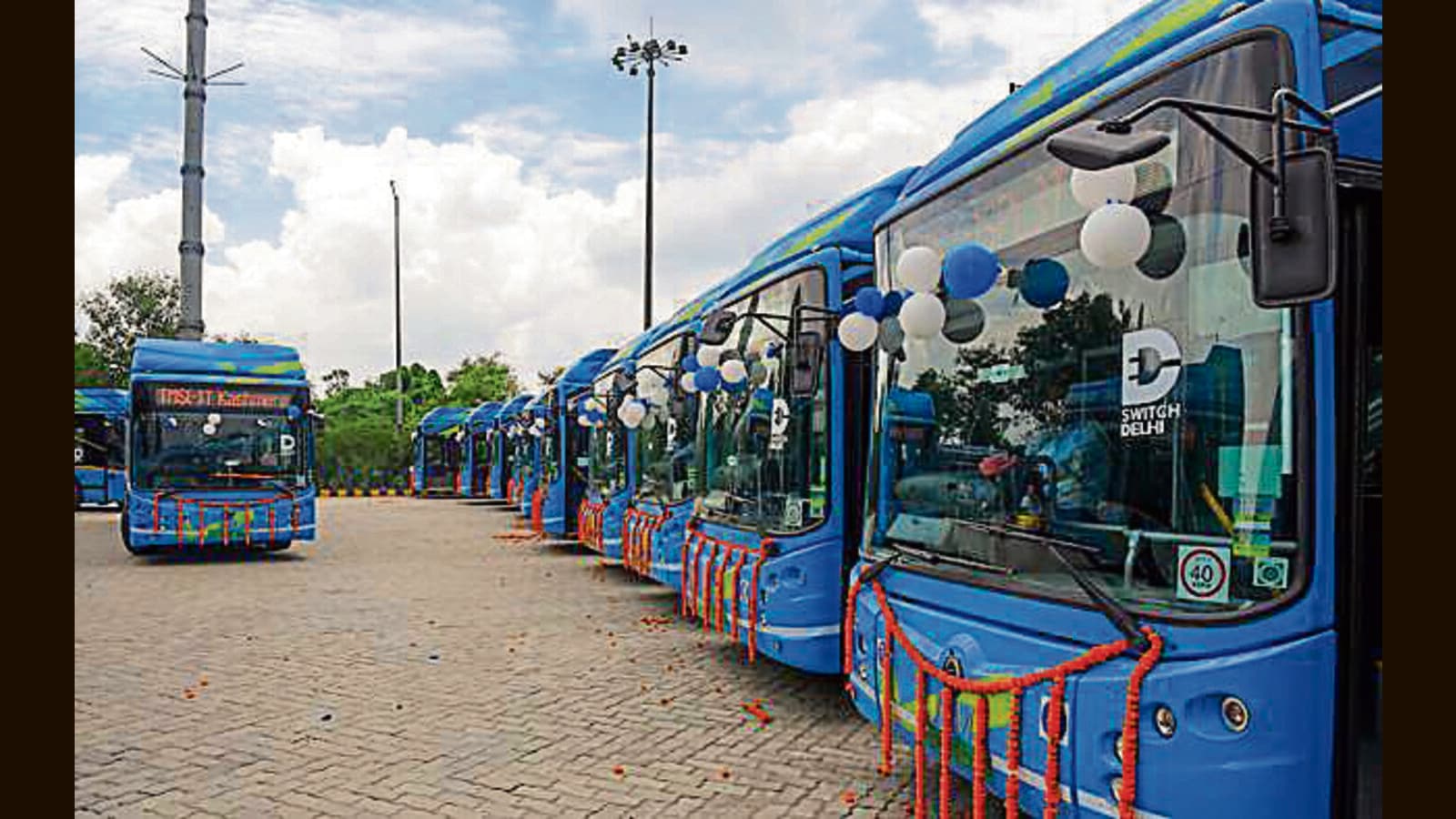 Kejriwal to flag off 50 e-buses in Delhi on Monday | Latest News Delhi