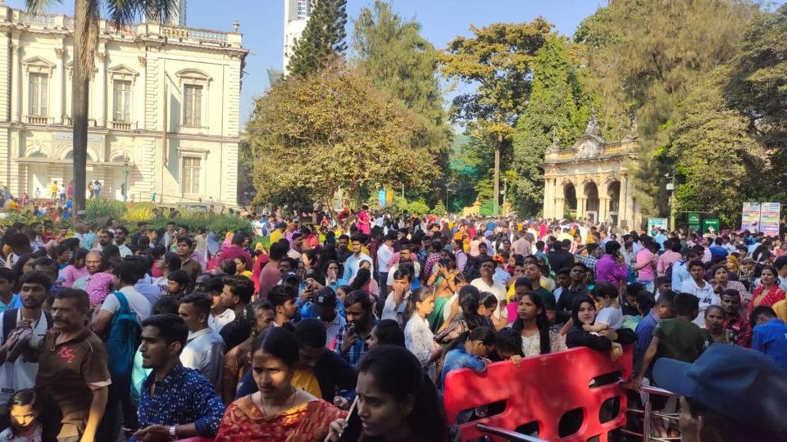 Byculla Zoo breaks all-time record, sees 32,820 visitors on first day ...