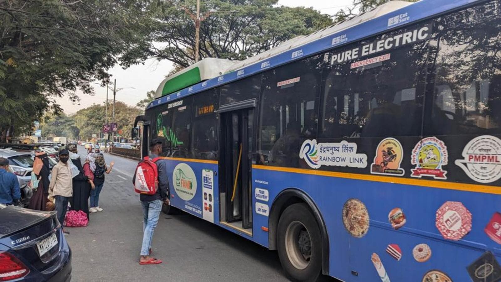 Commuters miffed with PMPML for removing two bus stops on East Street ...