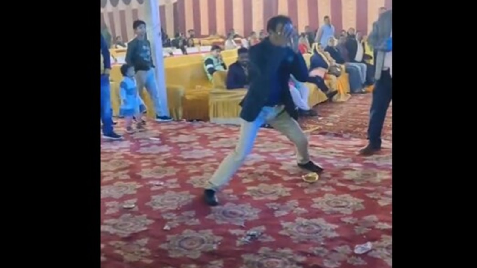 Man sets stage on fire with his energetic dance to Jimmy Jimmy. Watch ...