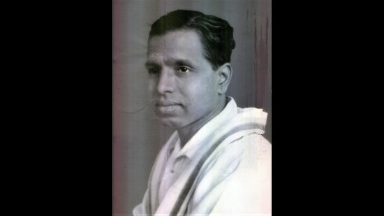 Review: The Sound of Waves by Kalki, translated by Gowri Ramnarayan ...