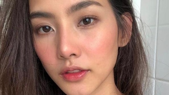 Minimal makeup: How to achieve a natural, effortless look | Hindustan Times