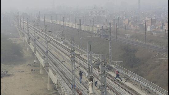 RRTS project: RTA gives nod for 114 feeder buses in Ghaziabad ...