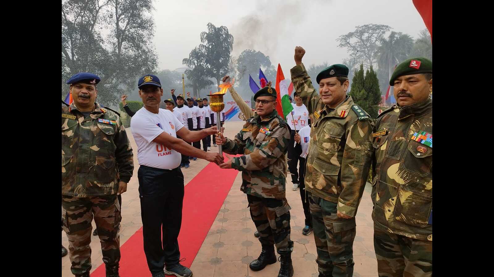 NCC’s ‘Unity Flame Run’ flagged off from Lucknow | Hindustan Times