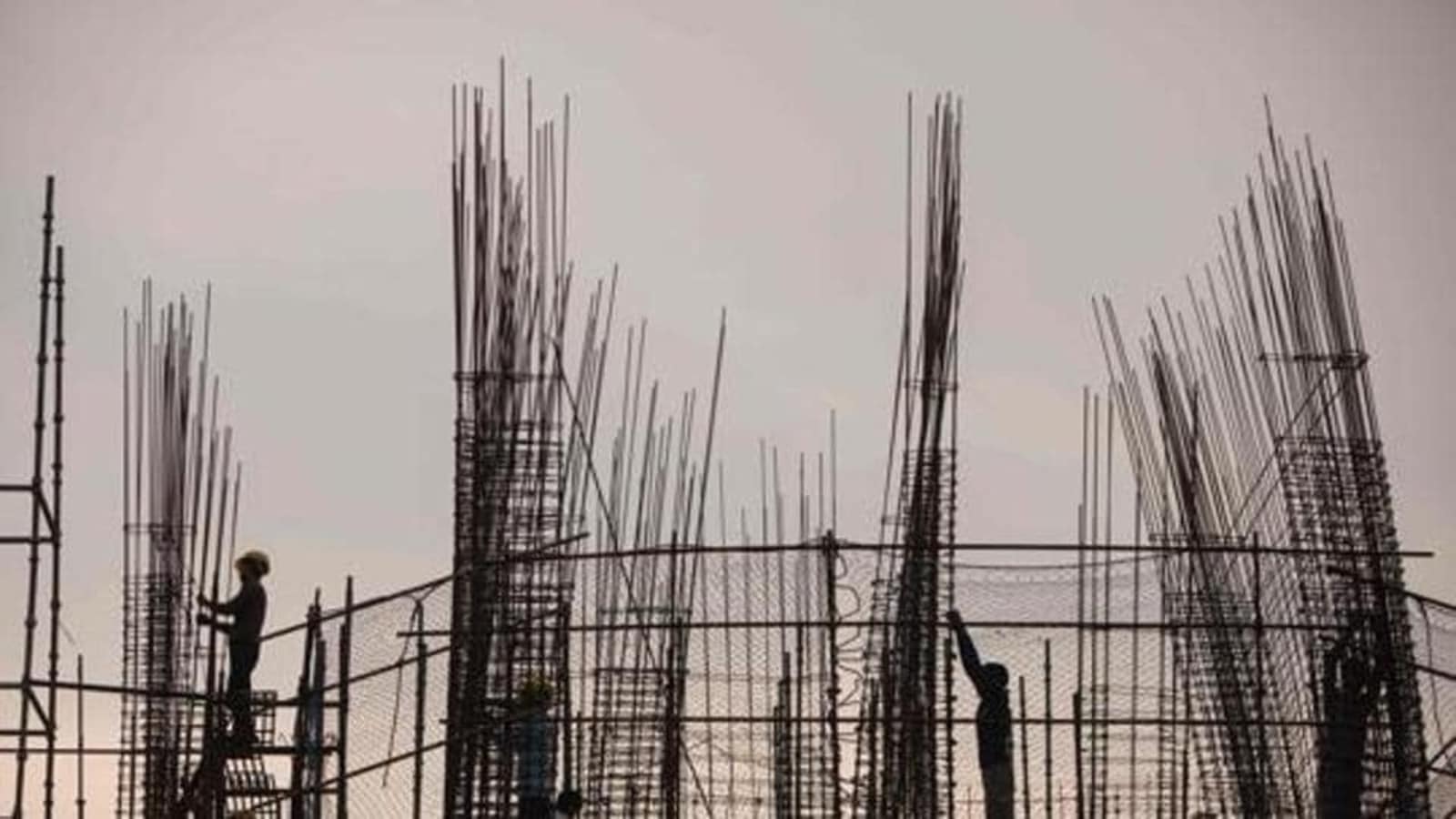 Construction ban lifted as winds help clear Delhi’s air | Latest News Delhi