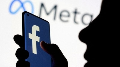 Why Meta and Microsoft are vacating office buildings in Seattle ...
