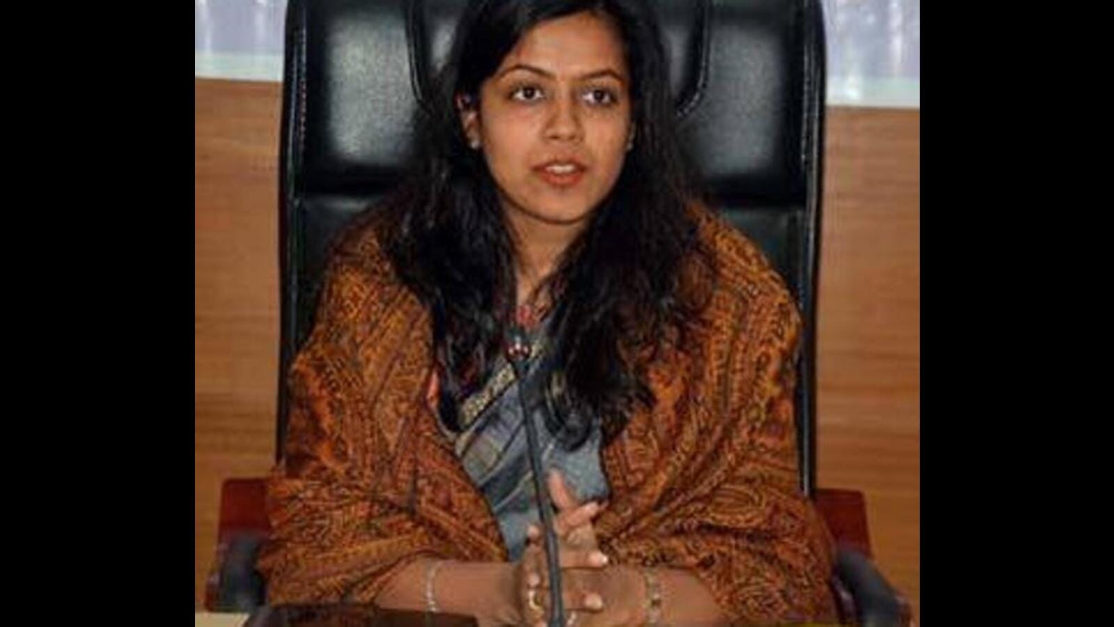 Aashika Jain assumes charge as Mohali deputy commissioner | Hindustan Times