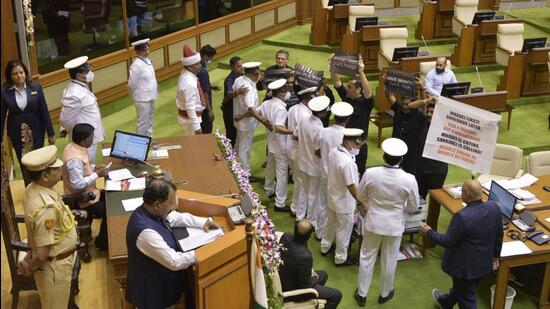 Goa opposition MLAs disrupt guv’s speech over Mhadei dispute ...