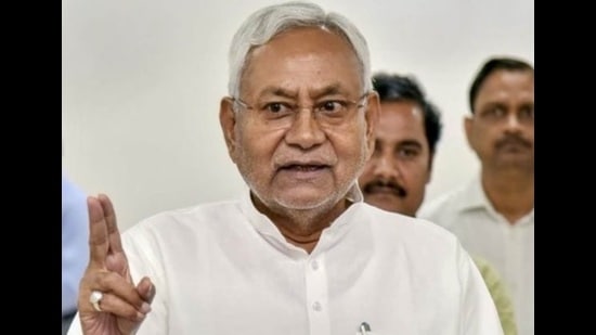 JD(U) pushes for caste census in U.P, party leaders stage a sit-in ...