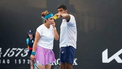 Australian Open 2023: Sania Mirza, Rohan Bopanna beat Neal Skupski ...