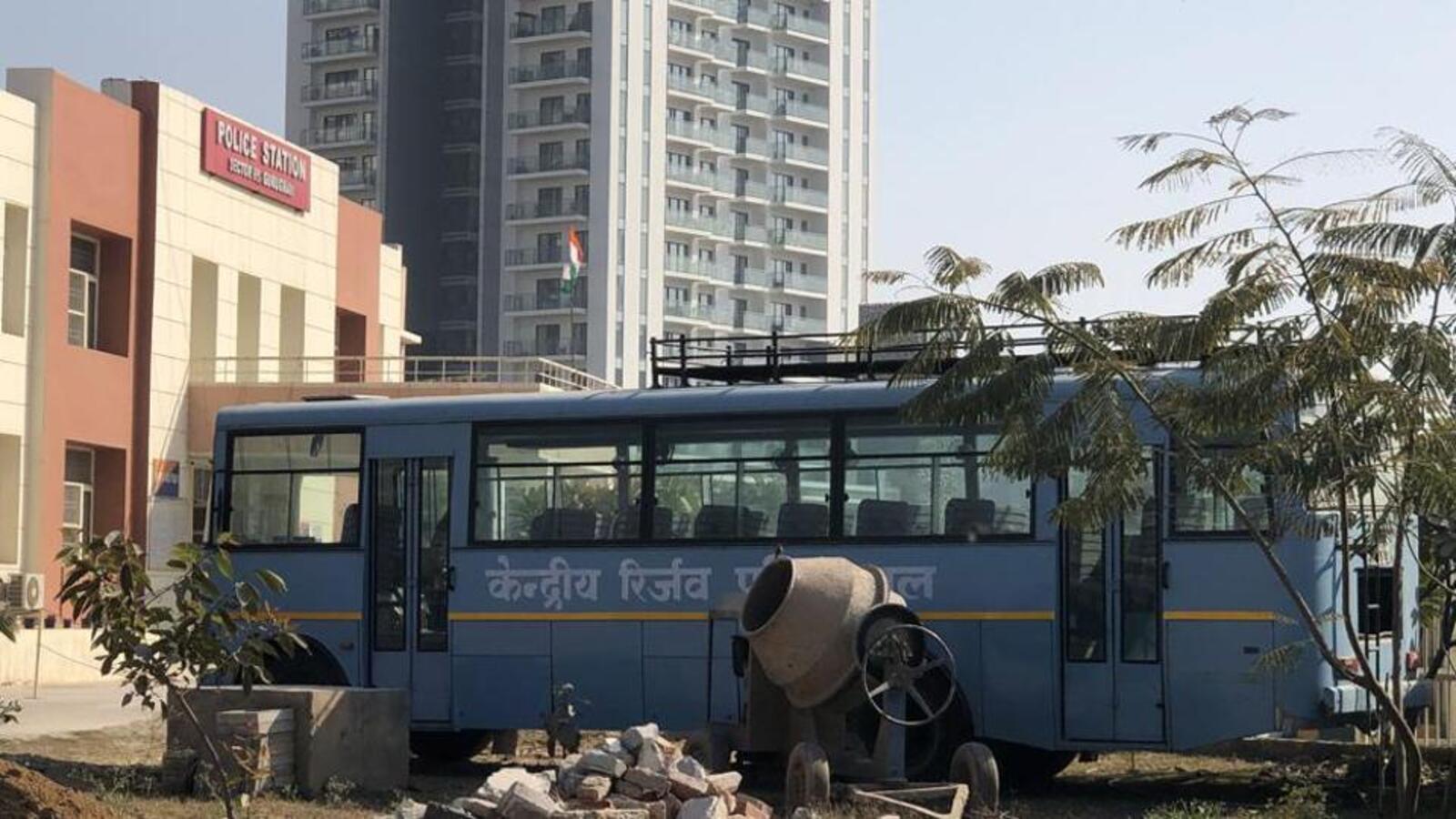 CRPF bus carrying students runs over motorcyclist in Sector 61 ...