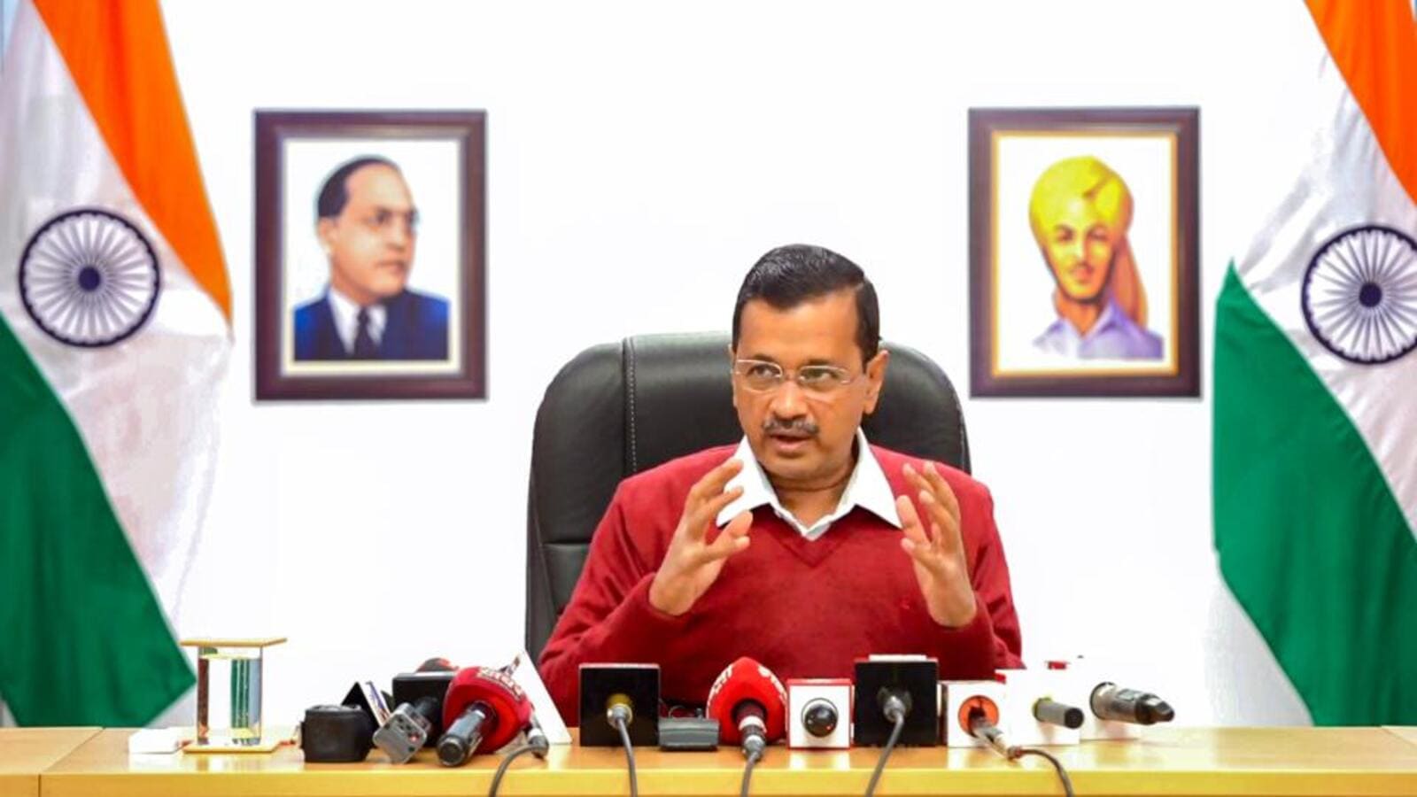 Kejriwal announces 10-year plan for road repair and maintenance ...