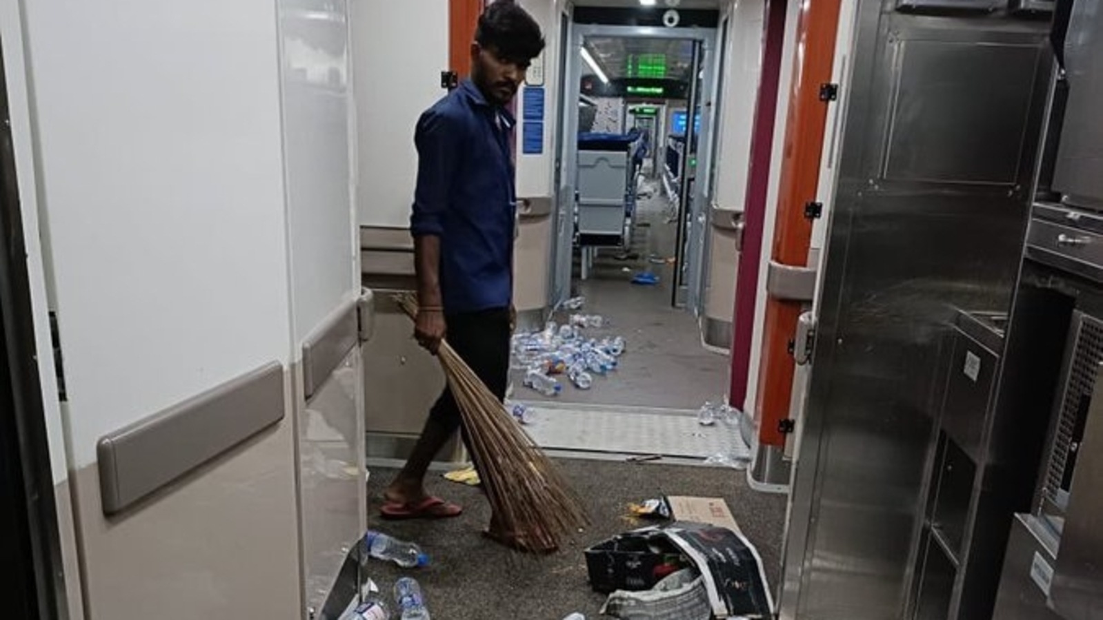 ‘Sad to see this’: Pic of litter on floor of Vande Bharat train goes ...