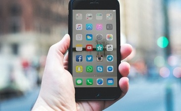 Best phones under ₹12,000: Check out top 10 options with advanced ...