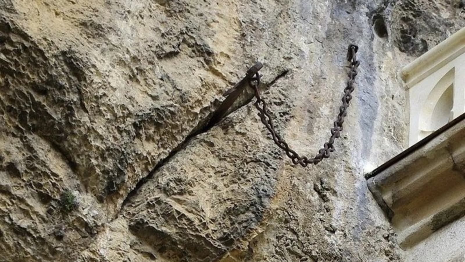 What is Durandal? All about French 'magic' sword that went missing ...