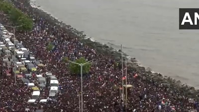 Mumbai’s Marine Drive turns into sea of fans for Team India T20 World ...