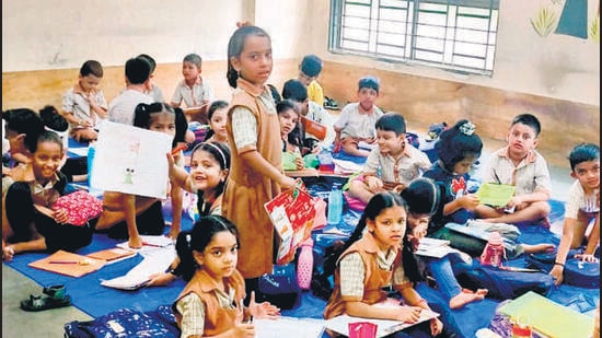 No benches, no teachers for students starting a new academic year ...