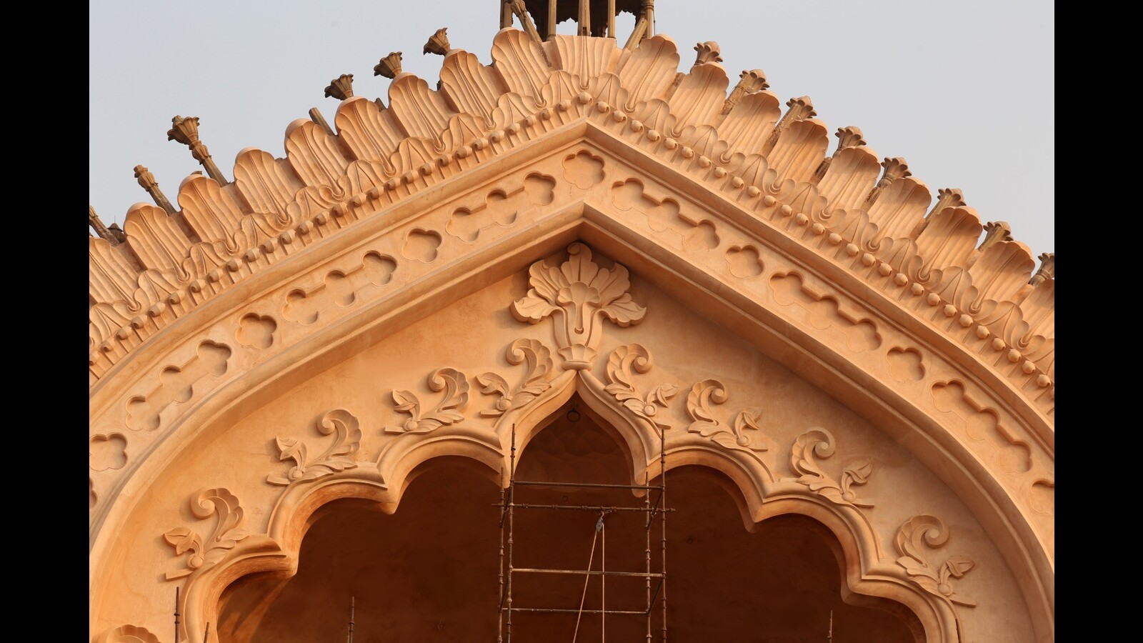 Heritage buffs disgruntled with renovated Rumi Gate’s pink hue ...