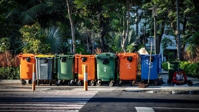 NYC pays $1.6 million to McKinsey for study on trash cans. The jokes ...