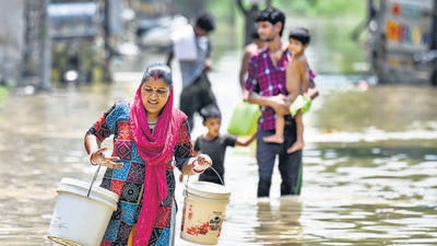 Canal breach leads to chaos in Delhi’s Bawana | Latest News Delhi
