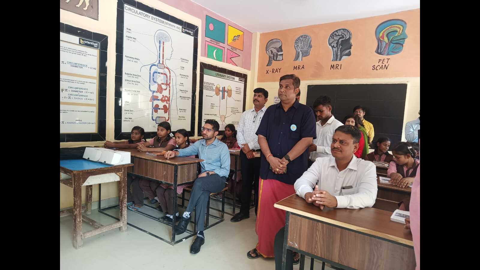 Our goal is to have smart classes in all govt schools: Varanasi DM - Hindustan Times