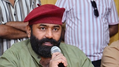 Karni Sena leader Mahipal Makrana injured as dispute between rival ...