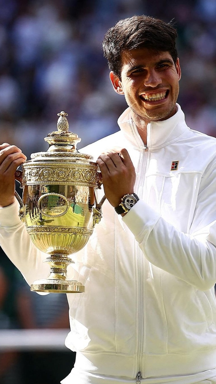 Carlos Alcaraz beat Novak Djokovic in Wimbledon Men's Finals