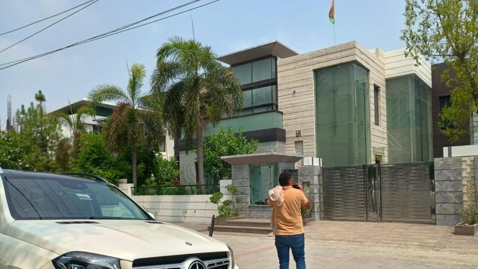 Haryana: ED arrests Sonepat Congress MLA Surender Panwar in illegal ...