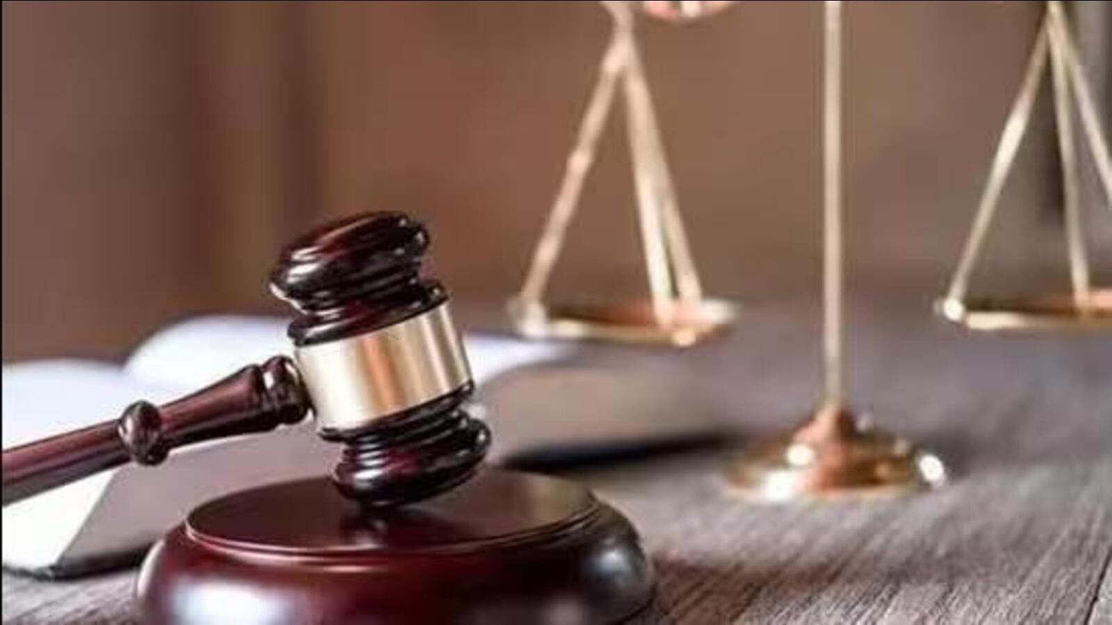 Arora rakes up court pendency issue in RS - Hindustan Times