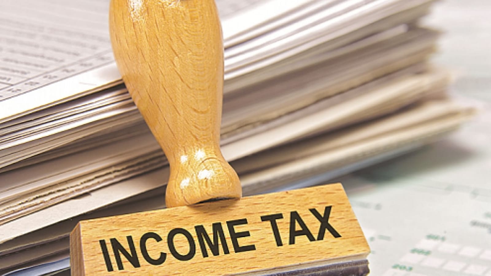 ITR filing deadline: What happens if you miss filing returns by July 31 ... ITR filing deadline: What happens if you miss filing returns by July 31 ...