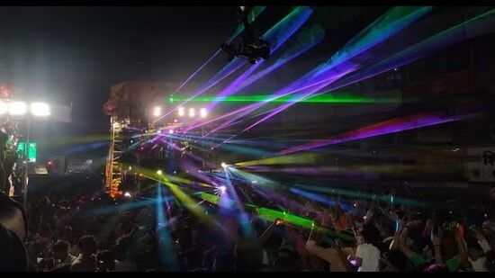 Laser beam light banned in Ganesh festival | Hindustan Times