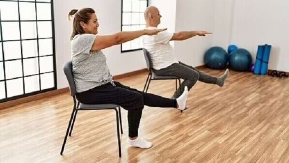 Chair Exercises: ವ್ಯಾಯಾಮ ಮಾಡಲು ಹೆಚ್ಚು ಶಕ್ತಿ ಇಲ್ಲವೇ...ನಿಮಗಾಗಿ ಕುರ್ಚಿ ...
