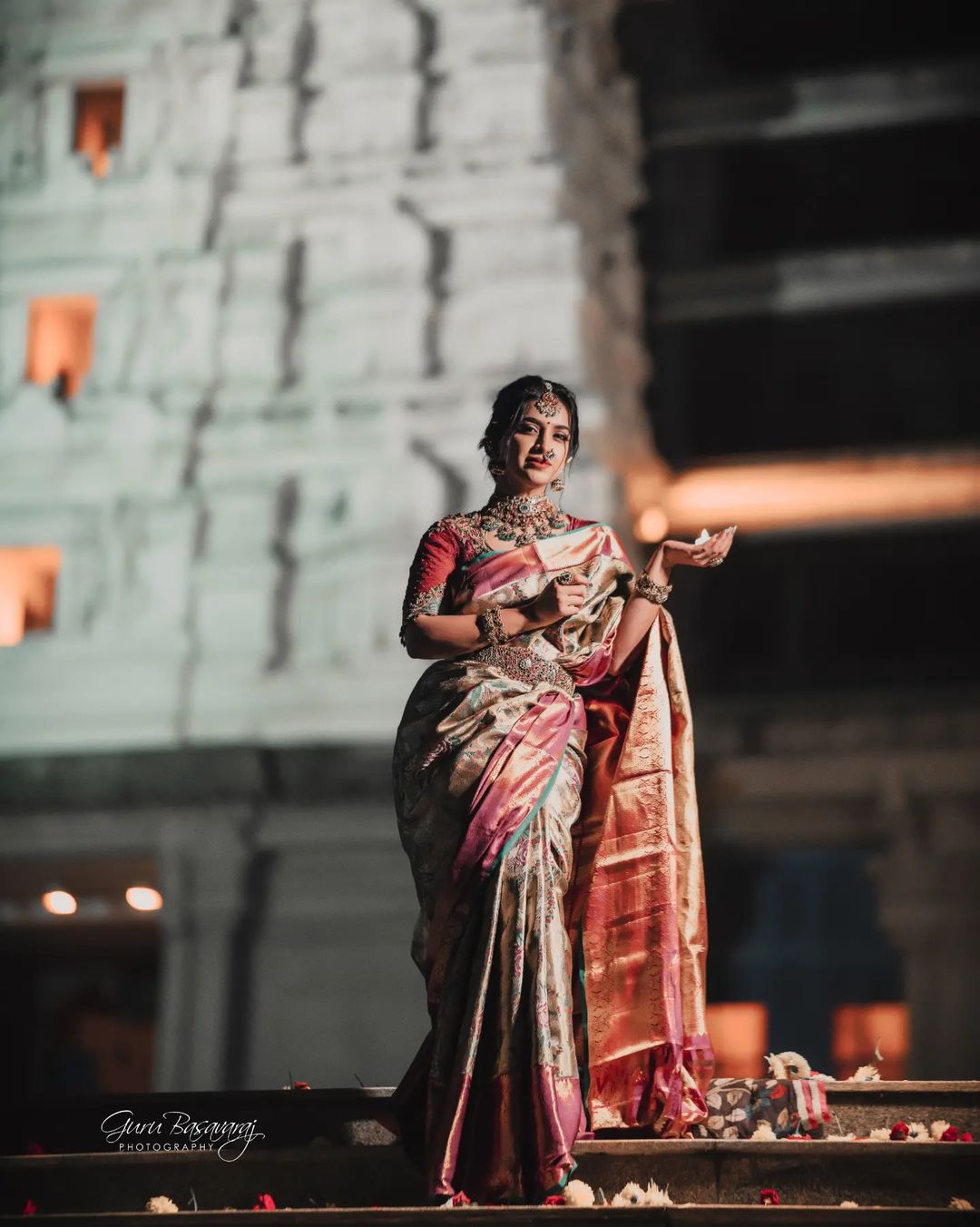 Swetha Changappa Photoshoot: ಇಳಿ ಸಂಜೆಯಲಿ.. ಇಸ್ಕಾನ್‌ ಅಂಗಳದಲ್ಲಿ ...