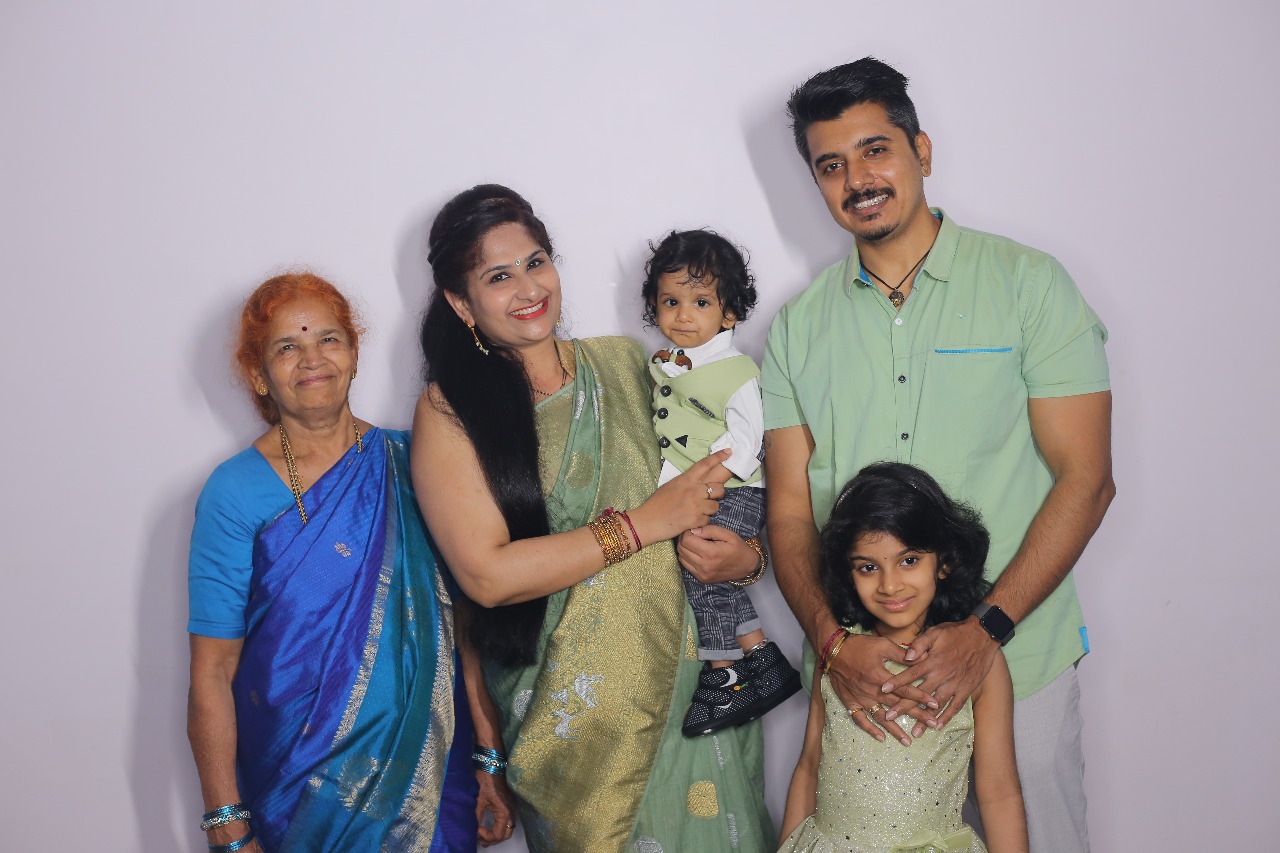 Divya Alur Interview-2: ಅಕ್ಕ ನಳಿನ ಸನ್ಯಾಸತ್ವ ಪಡೆದದ್ದೇ ಮೋಟಿವೇಷನಲ್‌ ವಿಡಿಯೋ ...