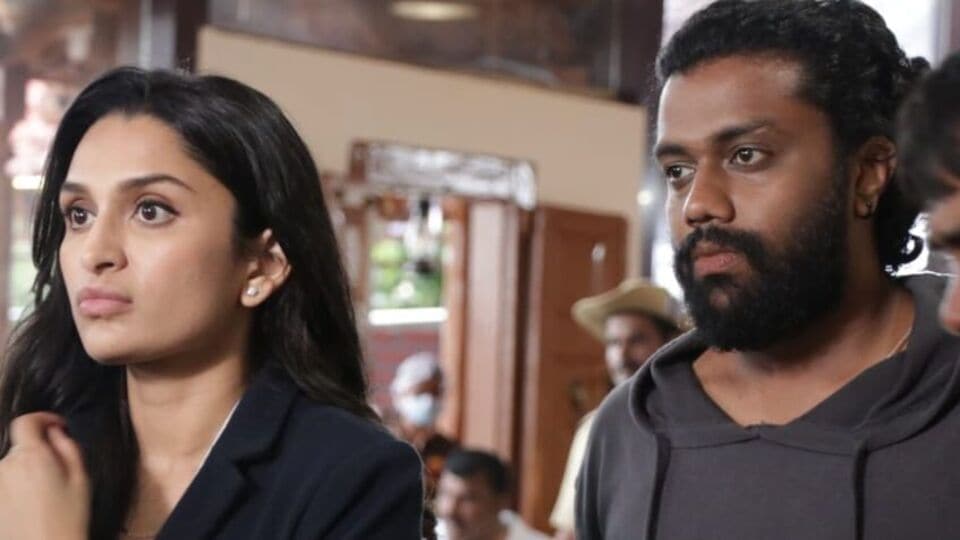 Anoop Revanna Birthday: ಅಭಿಮಾನಿಗಳ ಜತೆ ಹುಟ್ಟುಹಬ್ಬ ಆಚರಿಸಿದ ಅನೂಪ್ ರೇವಣ್ಣ ...