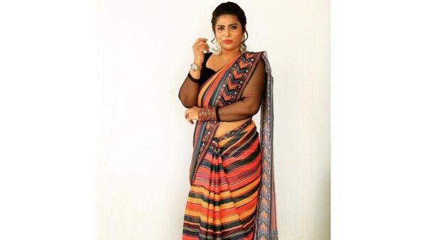 Shalini: ಡಿವೋರ್ಸ್‌ಗೂ ಫೋಟೋಶೂಟ್‌; ಪತಿಯ ಫೋಟೋ ಹರಿದು, ತುಳಿದು ವಿಚ್ಛೇದನವನ್ನು ...