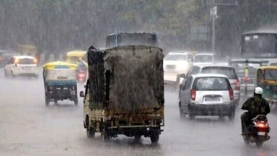Karnataka Rain: ಚುನಾವಣಾ ಮುನ್ನ ದಿನ ಅಭ್ಯರ್ಥಿಗಳ ಮನದಲ್ಲಿ ಕಾರ್ಮೋಡ, ಇಂದೂ ... Karnataka Rain: ಚುನಾವಣಾ ಮುನ್ನ ದಿನ ಅಭ್ಯರ್ಥಿಗಳ ಮನದಲ್ಲಿ ಕಾರ್ಮೋಡ, ಇಂದೂ ...