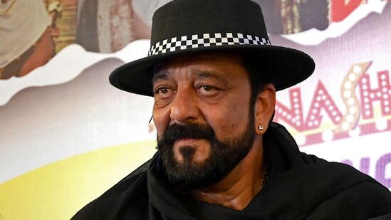 ಕನ್ನಡ ತಮಿಳು ಬ್ಲಾಕ್‌ಬಸ್ಟರ್‌ ಸಿನಿಮಾಗಳಲ್ಲಿ ಸಂಜಯ್‌ ದತ್‌ ಶೈನಿಂಗ್‌; ದಕ್ಷಿಣ ...