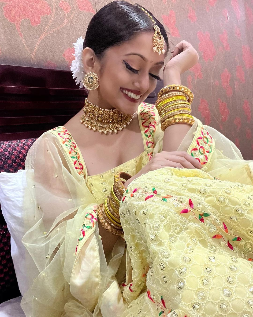 Manasi Naik: प्यार करना है तो...; घटस्फोटाच्या चर्चेदरम्यान मानसी ...