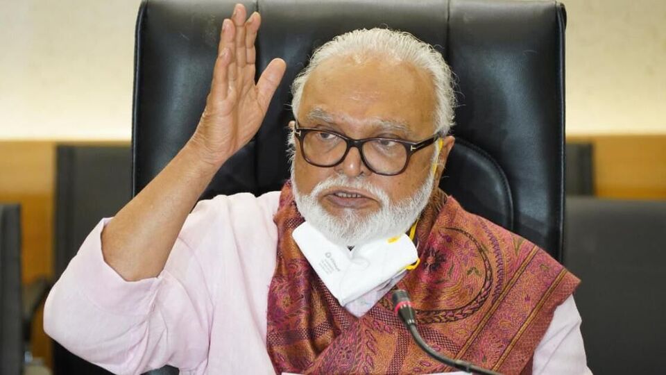 Chhagan Bhujbal : निवडणूक लढवायची नव्हती तर एबी फार्म कशाला घेतला ...