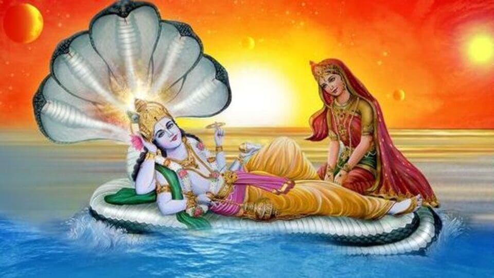 शेषनागाला जगातला पहिला सर्प का म्हणतात?,त्याला किती फणे आहेत?