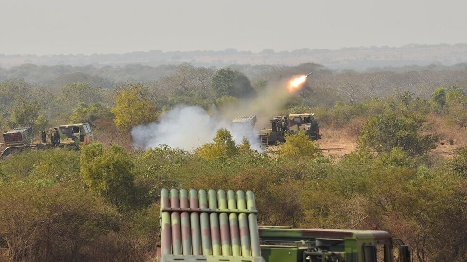 Exercise TOPCHI Photo : बोफोर्स, धनुष, वज्रचे प्रहार; देवळालीत ...
