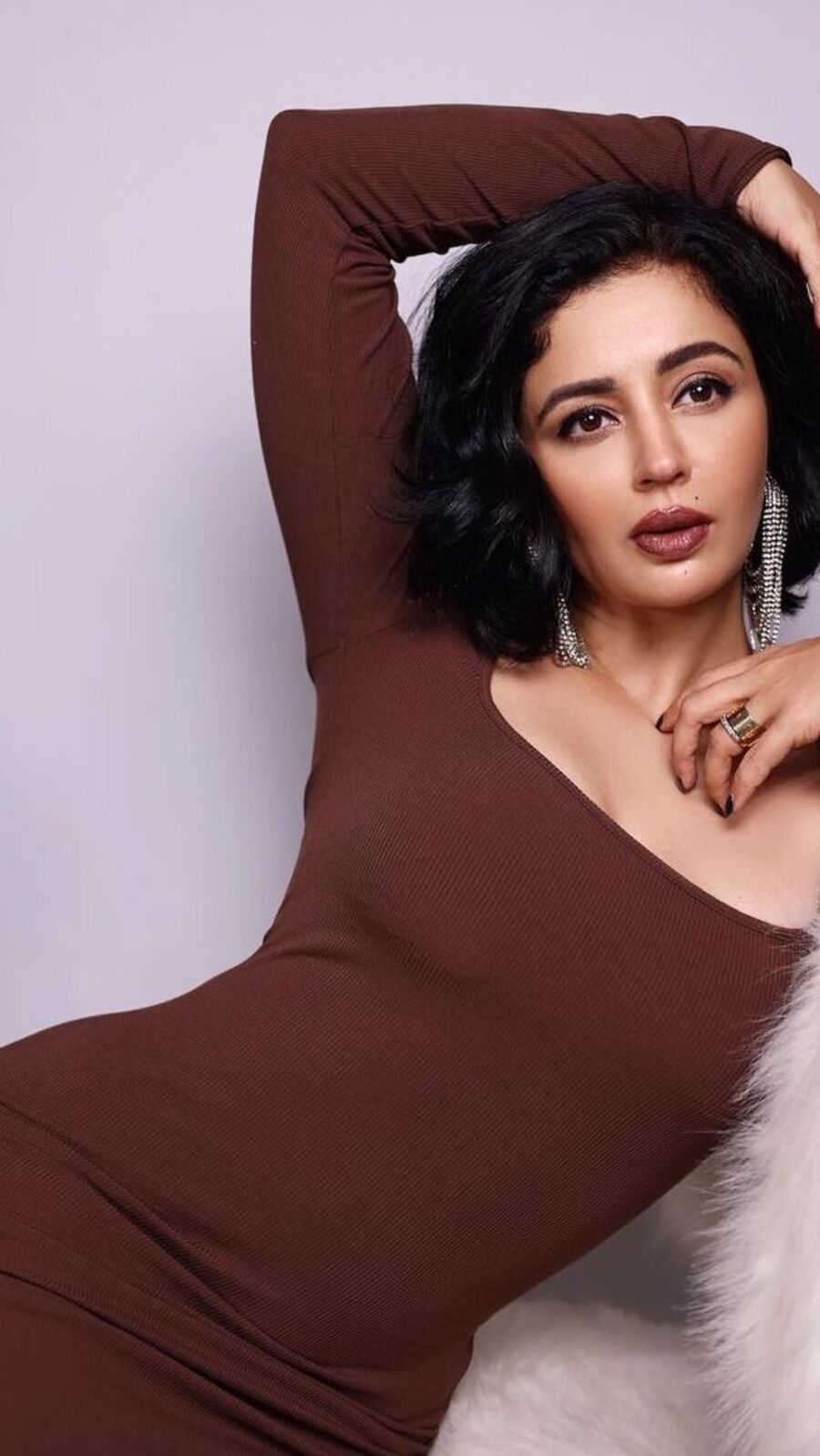 नेहा पेंडसे सहा मुलांची आई?