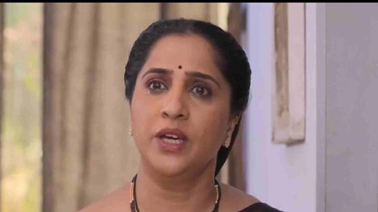 Aai Kuthe Kay Karte: काय असेल ईशा-अनिशच्या नात्याचं भविष्य? अरुंधती ...