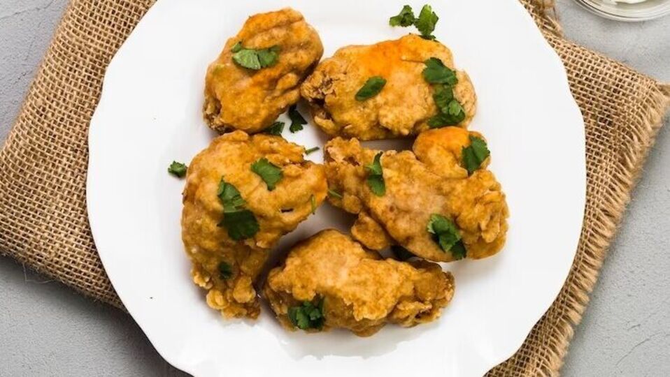 Chicken Lachha Pakode Recipe: इफ्तारीमध्ये ट्राय करा चिकन लच्छा पकोडा ...