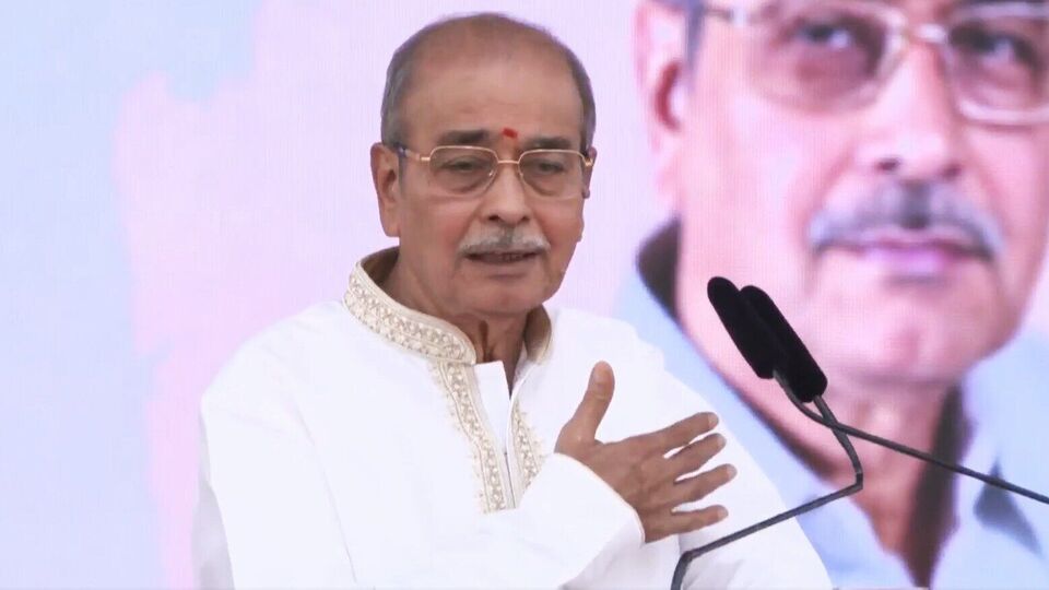 Appasaheb Dharmadhikari : माझं दु:ख शब्दांच्या पलीकडचं; श्रीसेवकांच्या ...